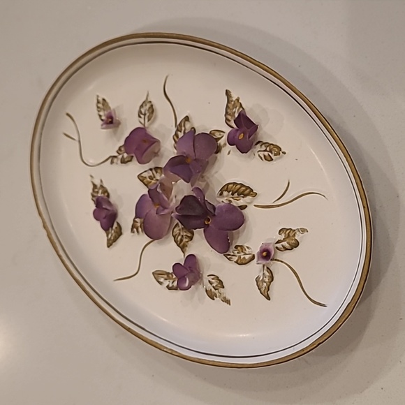 Lefton | Other | Vintage Lefton Purple Flower Wall Piece | Poshmark